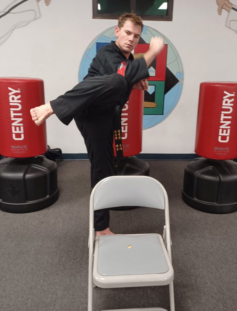 How to Develop a Powerful Side Kick - Kowkabany's Family Martial Arts