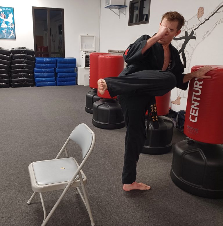 How to Develop a Powerful Side Kick - Kowkabany's Family Martial Arts